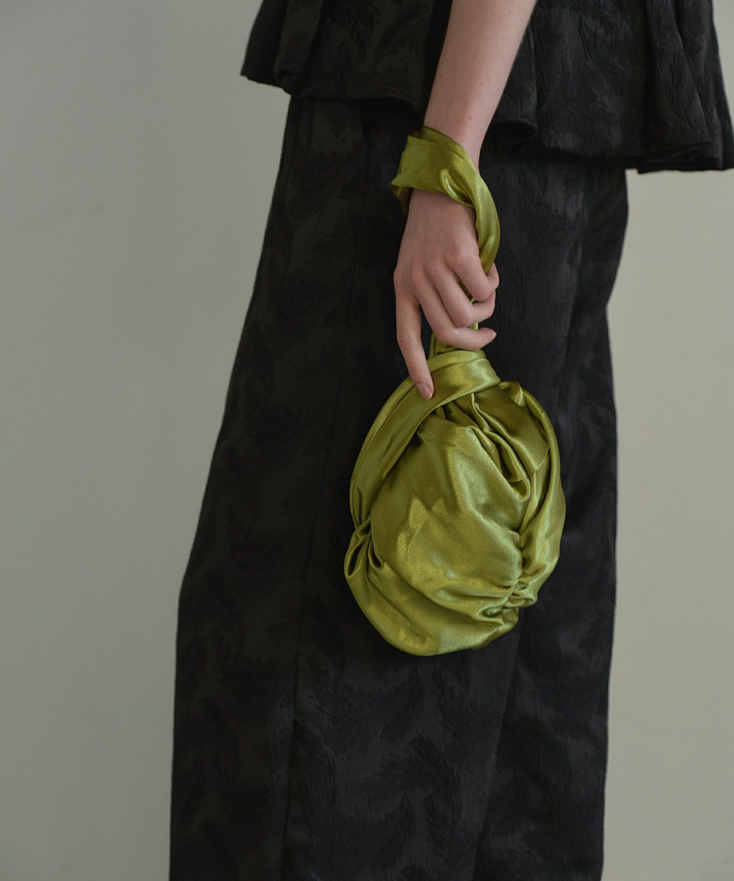 coron form bag | ANDRESD